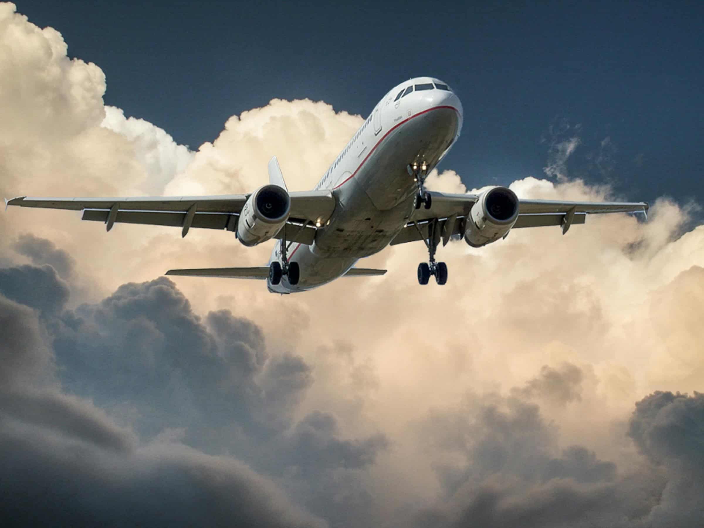 150 Flying Captions for Instagram Photos and Reels