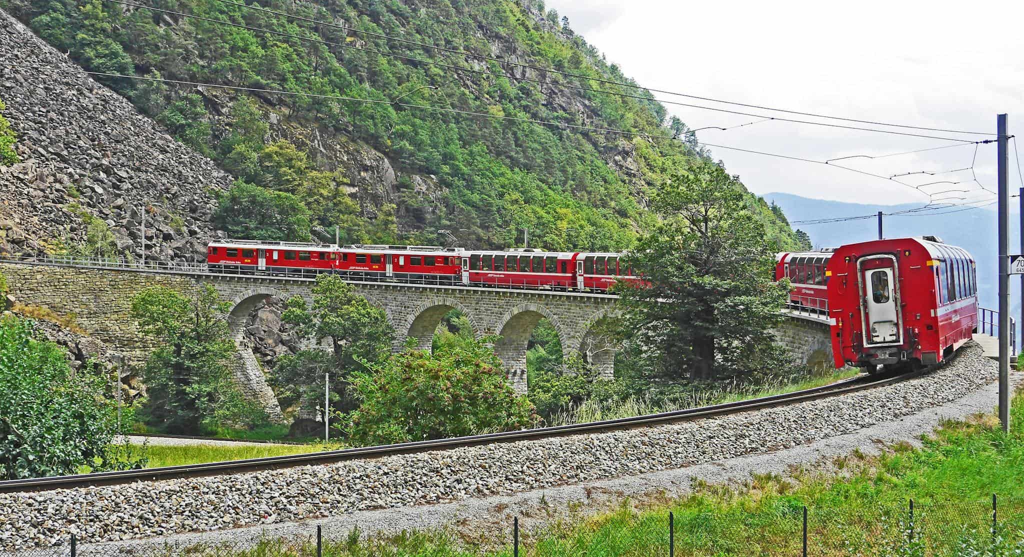 200+ Train Travel Captions for Insta Photos and Reels